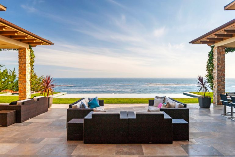 Explore 7 Amazing Infinity Pool Designs | Sotheby's Art of Living