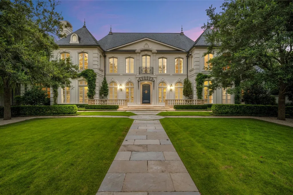 Inside an Old World–Inspired Château in Houston - Sotheby´s ...