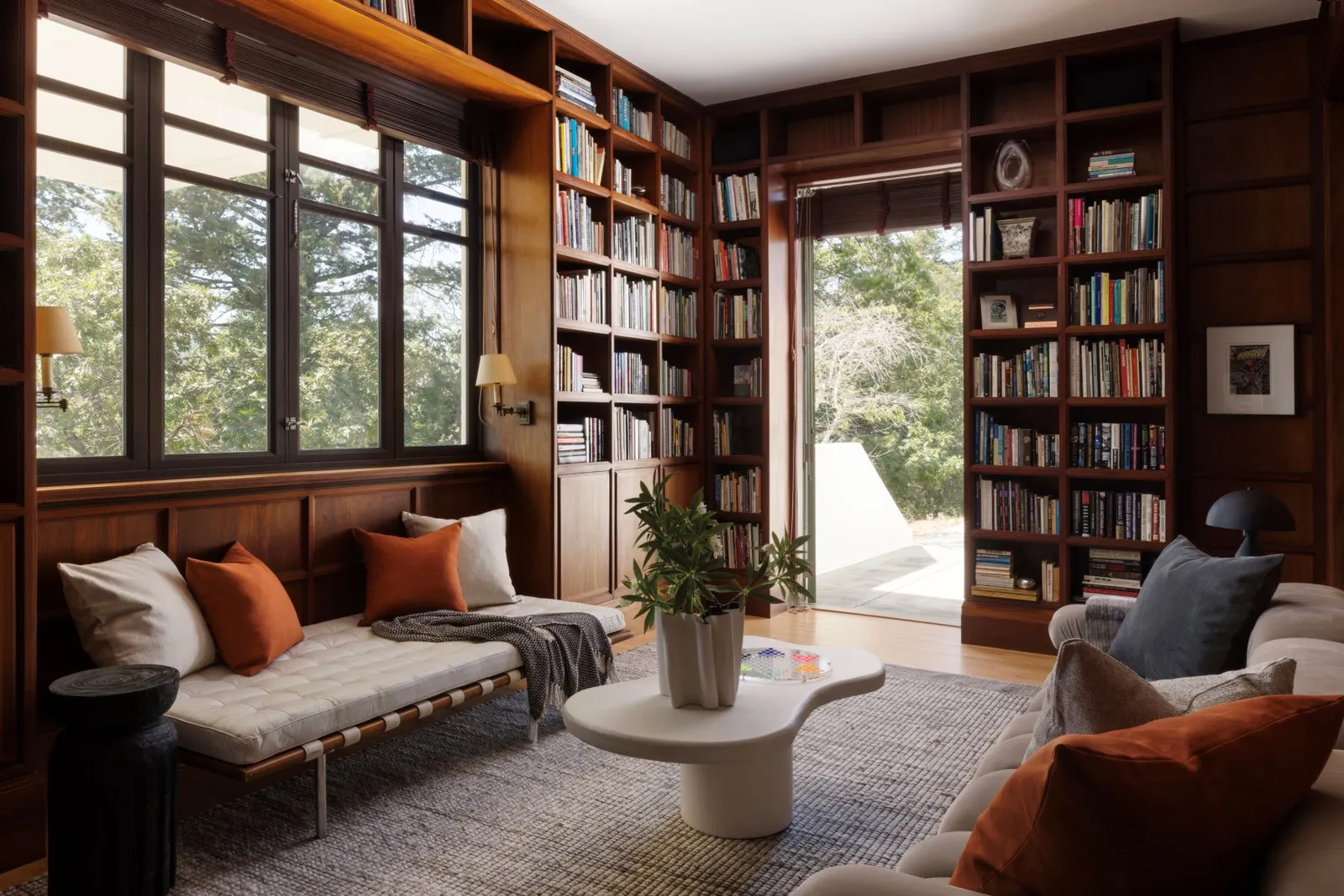 Large Library Rooms Homes Bound To Impress: 4 Homes With Handsome
