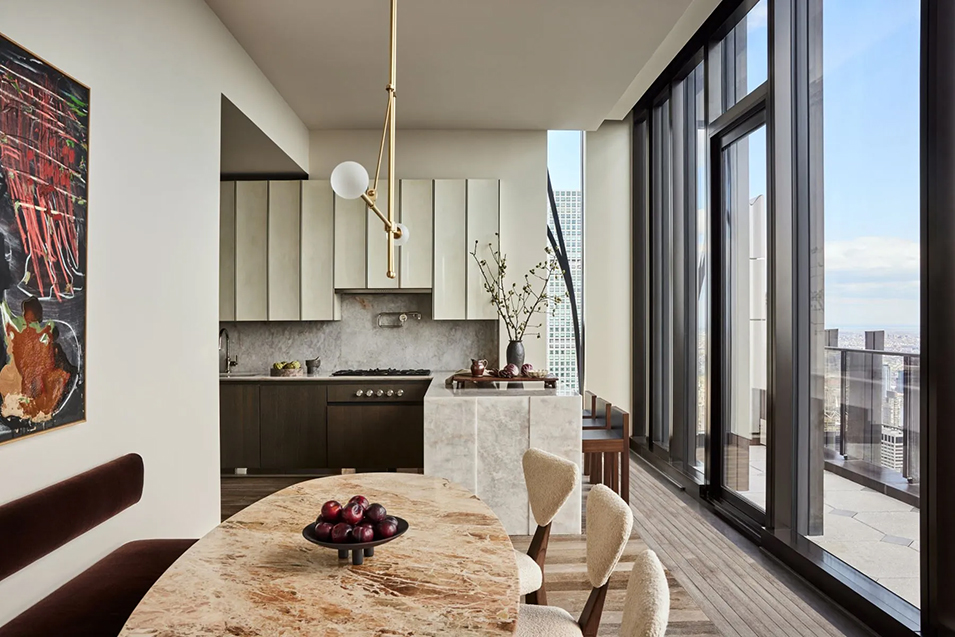 Inside a Skyscraping Duplex with an Unparalleled View - Sotheby´s ...