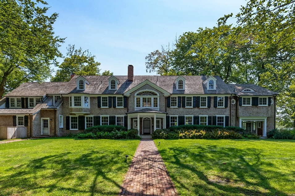 Inside a Timeless East Hampton Compound - Sotheby´s International ...