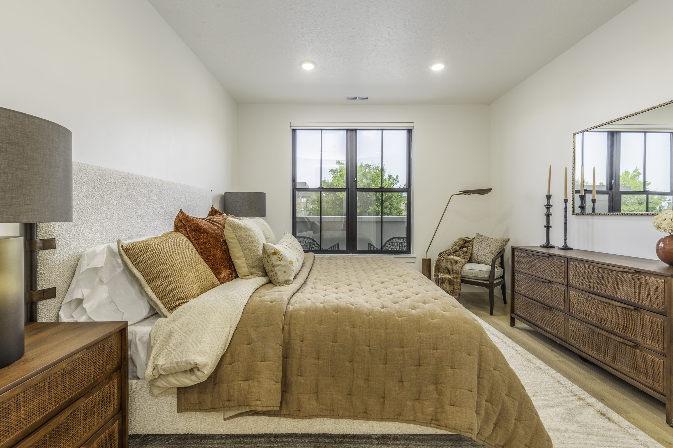 Apollo Square - SIR Projects